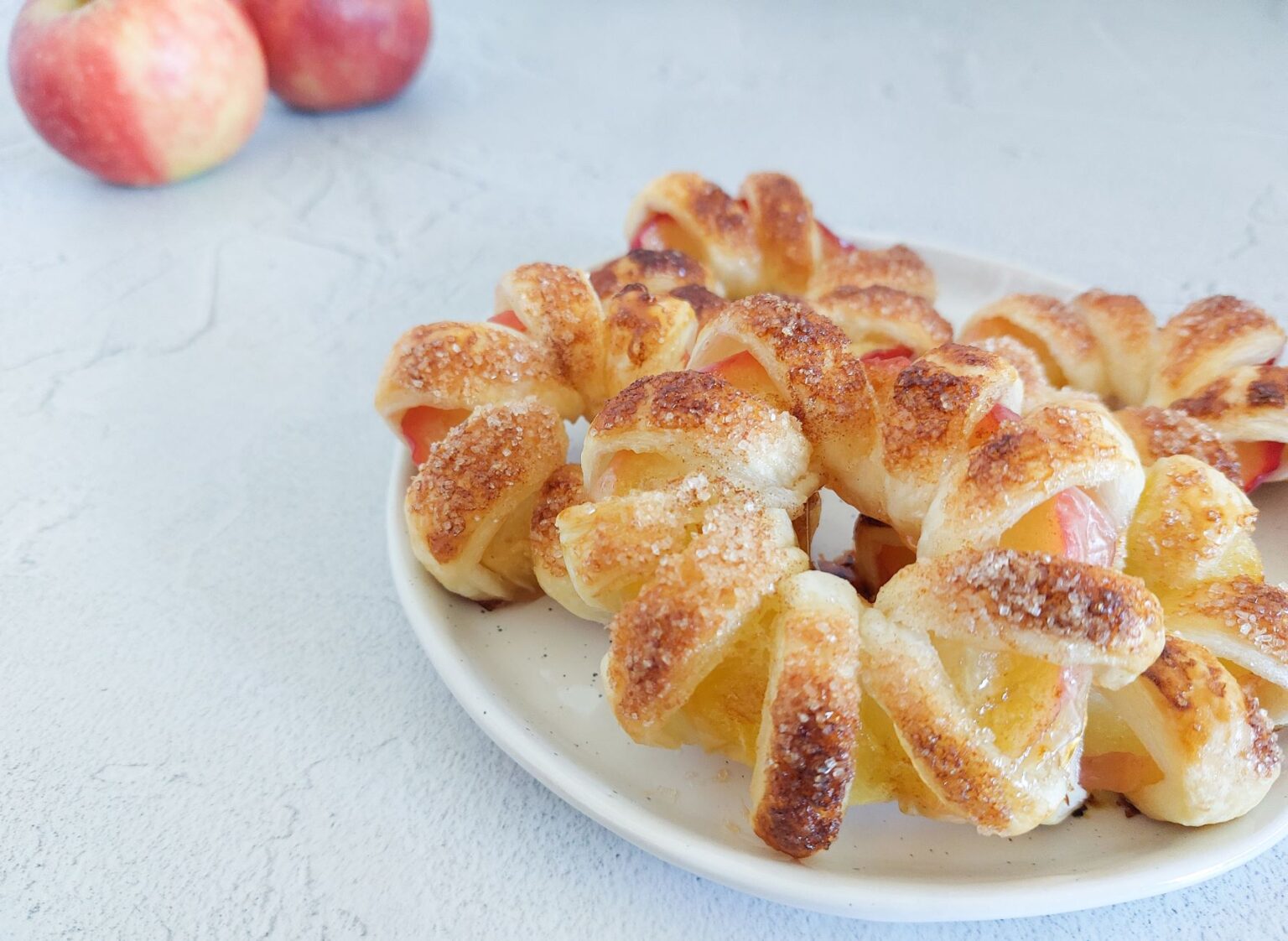 Bladerdeeg appelringen I Koken&Bakken doe je zo